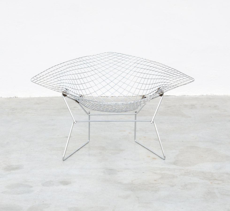 Large diamond chair by H. Bertoia for Knoll Int. - Vintage Design Point