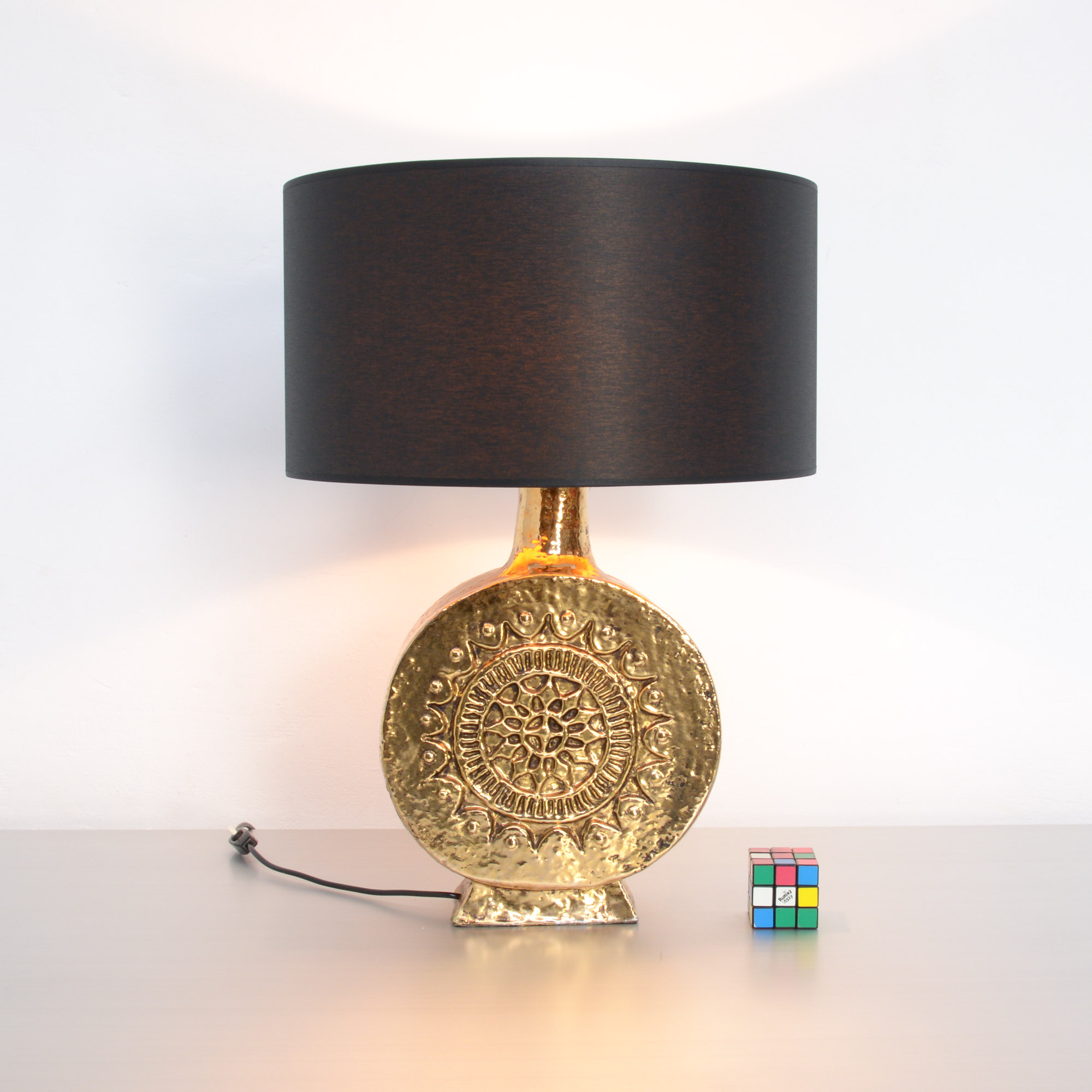 Gold Glazed Ceramic Table Lamp - Vintage Design Point