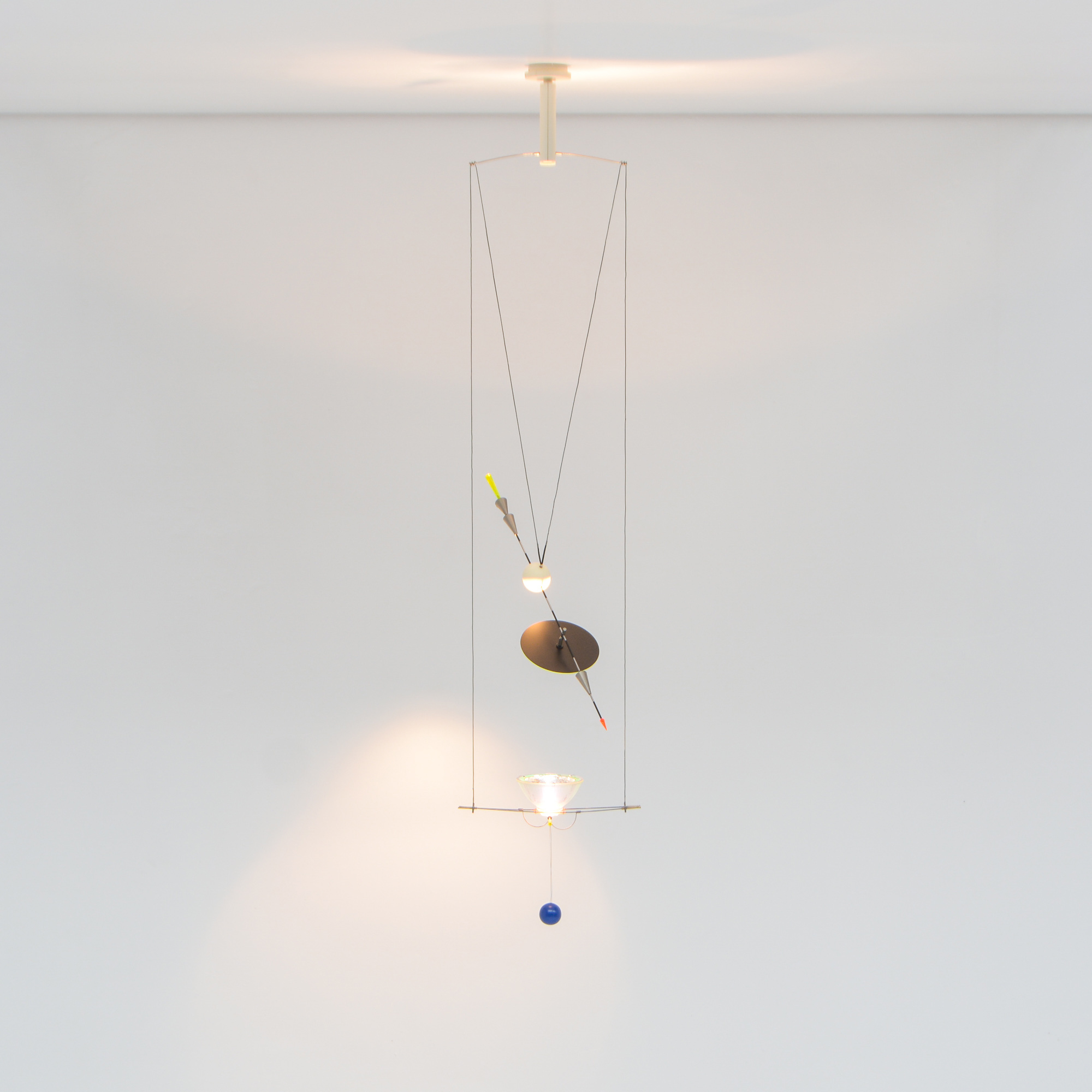 Ilo Ilu Kinetic Light Sculpture by Ingo Maurer - Vintage Design Point