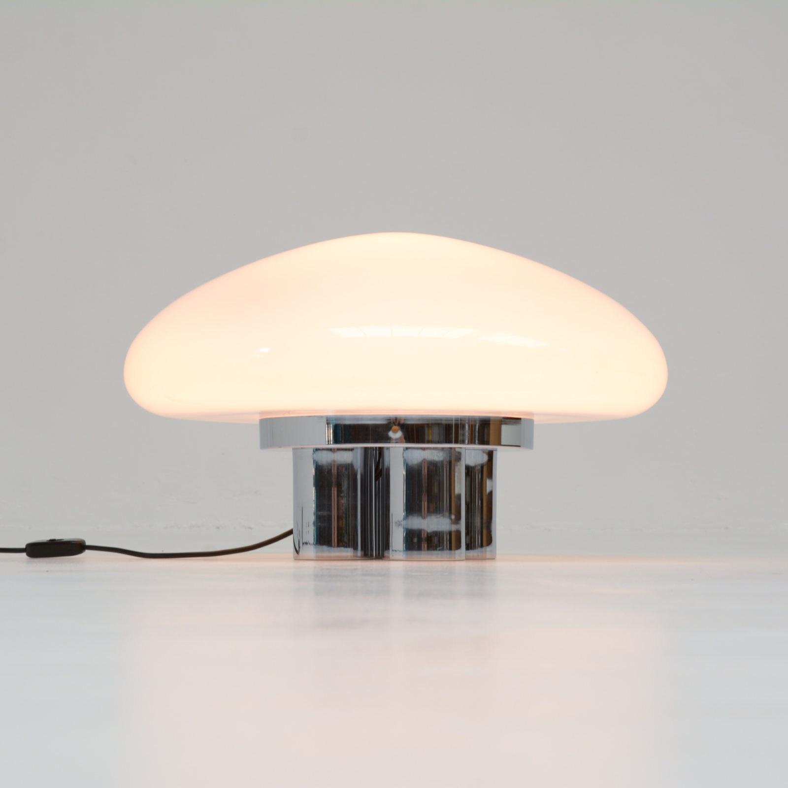 Magnolia Table Lamp by Sergio Mazza and Giuliana Gramigna for ...