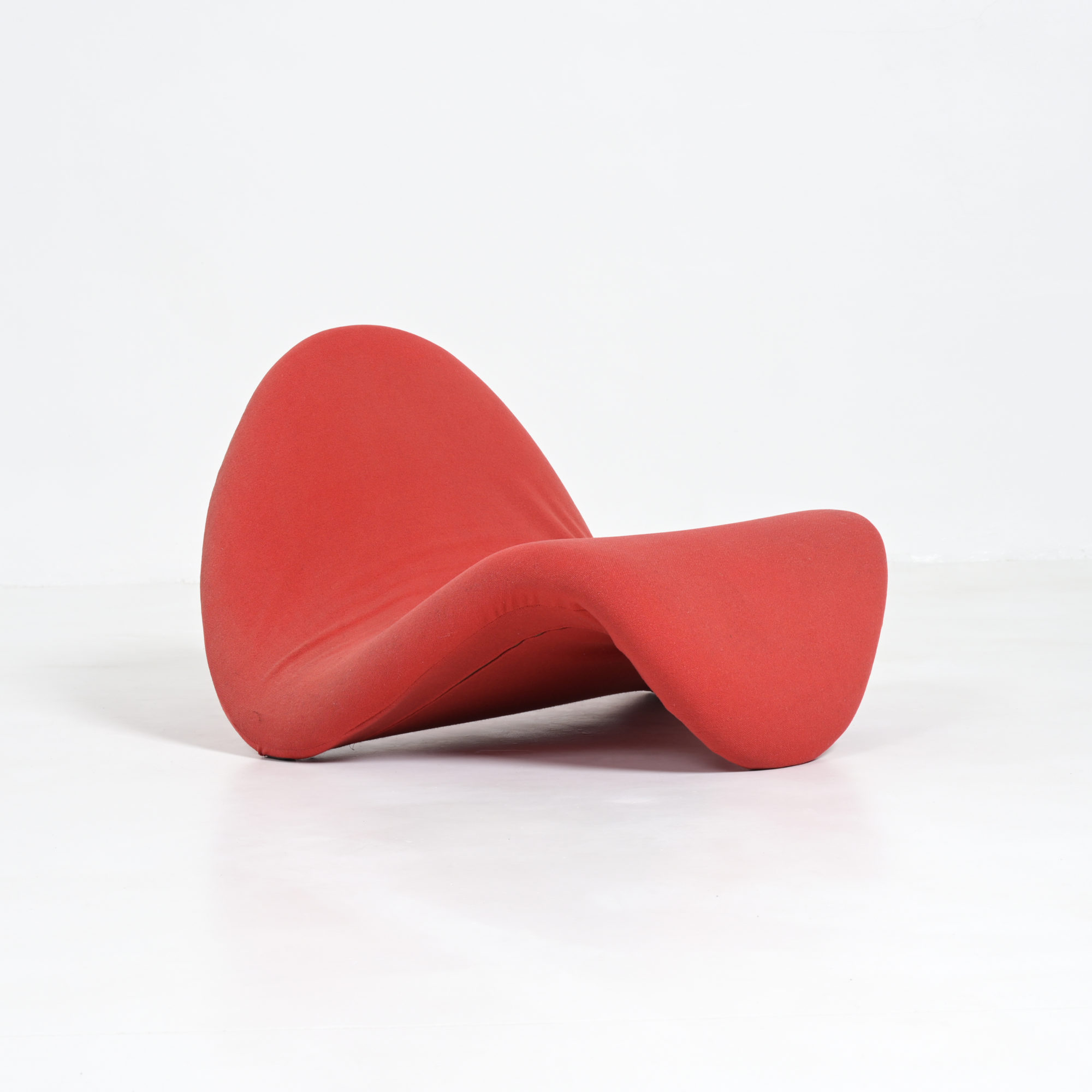 Red Tongue Chair F577 by Pierre Paulin for Artifort - Vintage Design Point