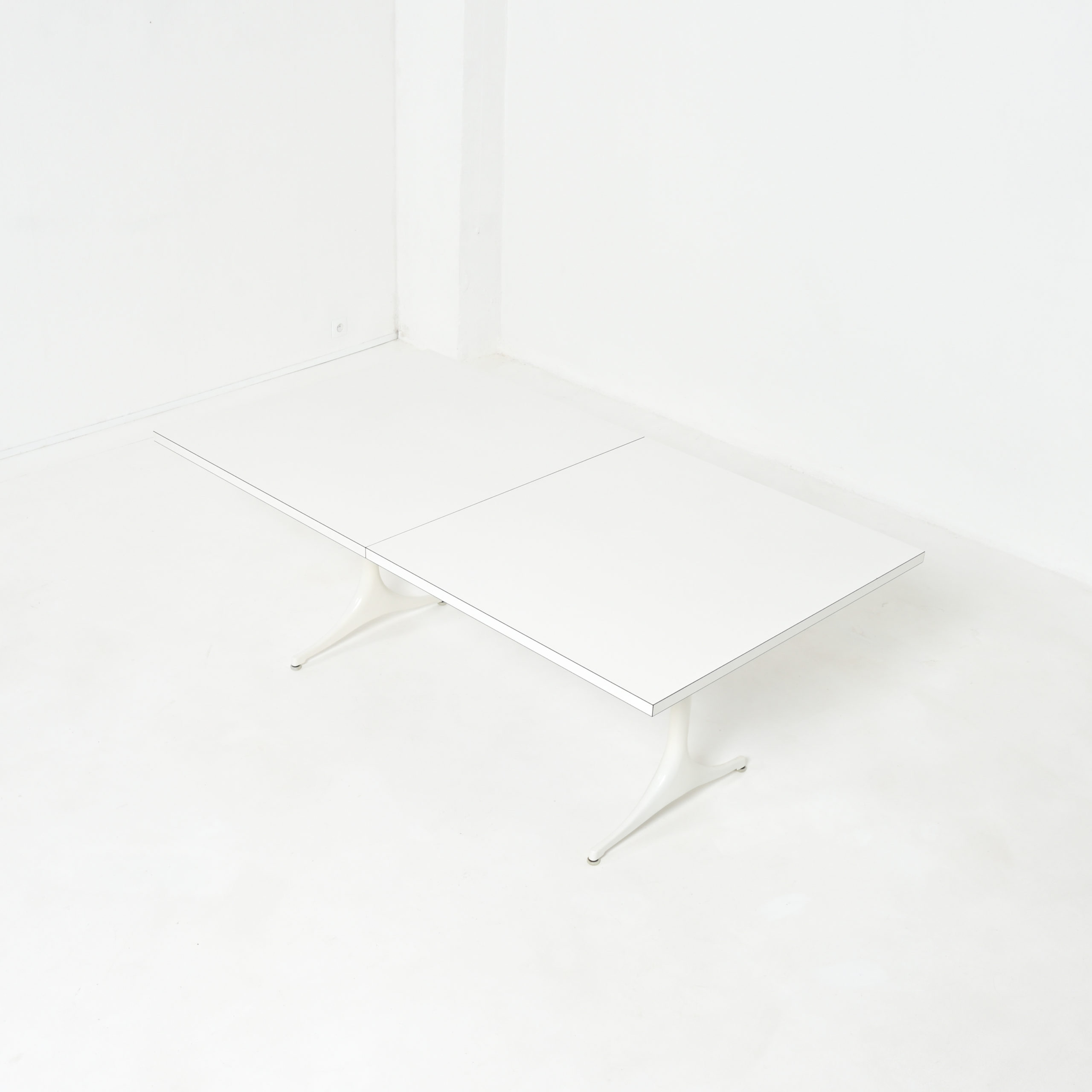 Extendable Dining by George Nelson for Herman Miller - Vintage Design Point