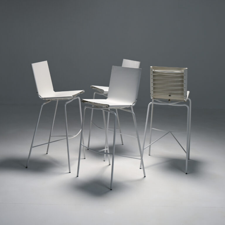 Crossed Legs Bar Stool by Fabiaan Van Severen - Vintage Design Point