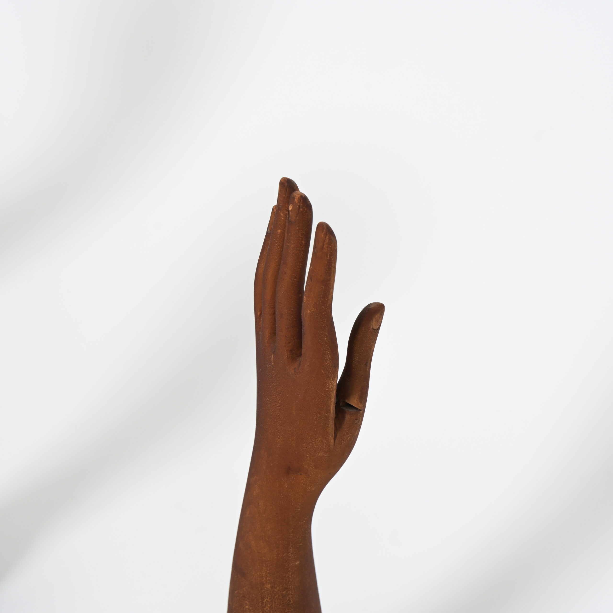 7 antique articulated wooden display hands - Vintage Design Point